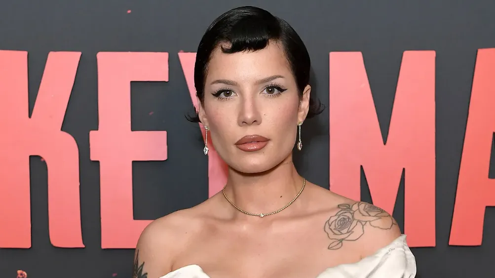 Halsey's Net Worth, Height, Weight, Career, Age And More - biodetailshub
